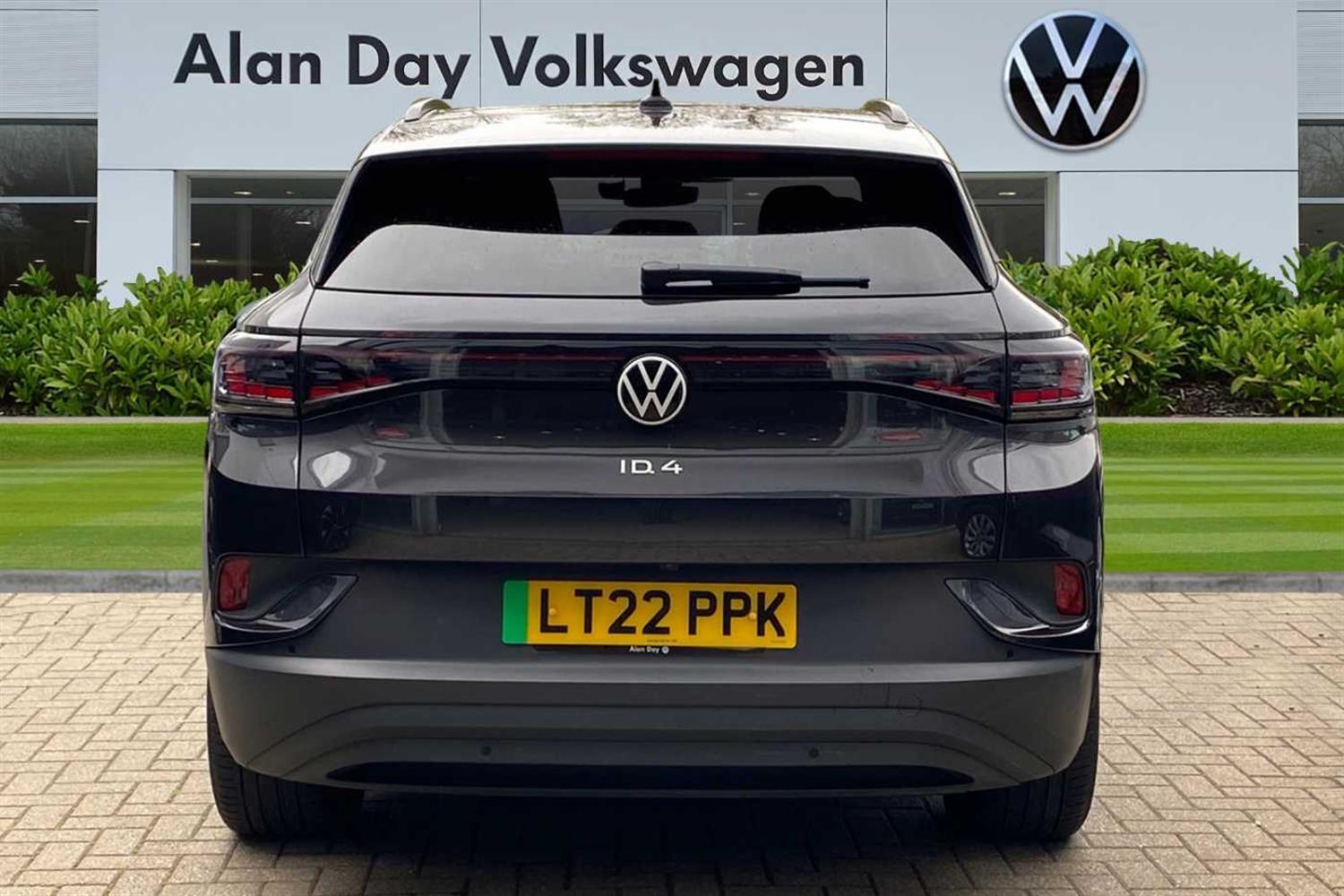 Alan Day Group - 2022 Volkswagen ID.4 E (204ps) Family (77kWh) Pro ...